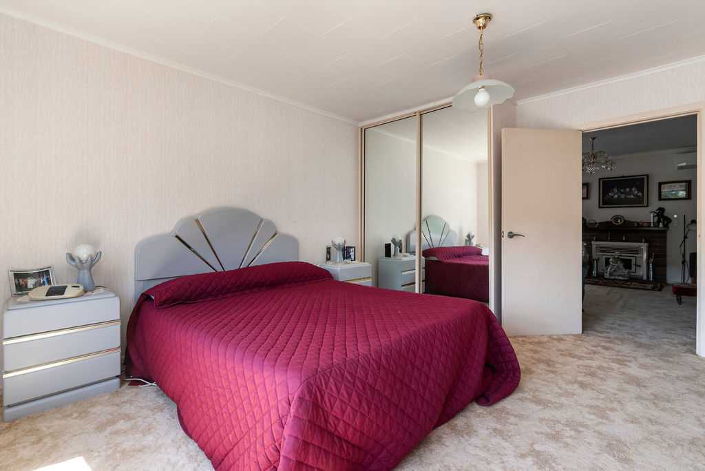 Simone du Bernard | Shop